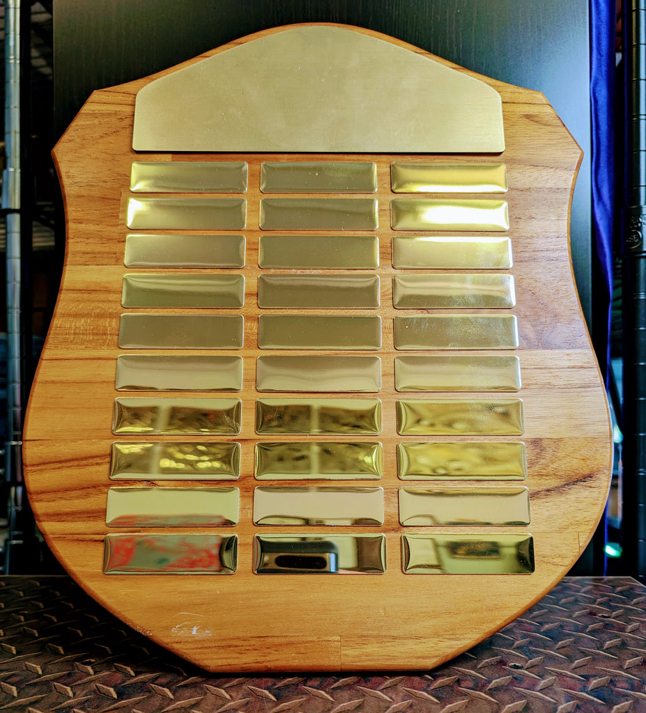 TTS-Standing-Shield – The Trophy Store